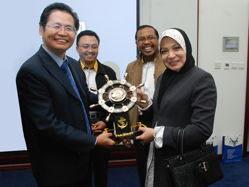 Dr. Mashitah Ibrahim, Malaysia ministry, paid a visit to Skyray ...